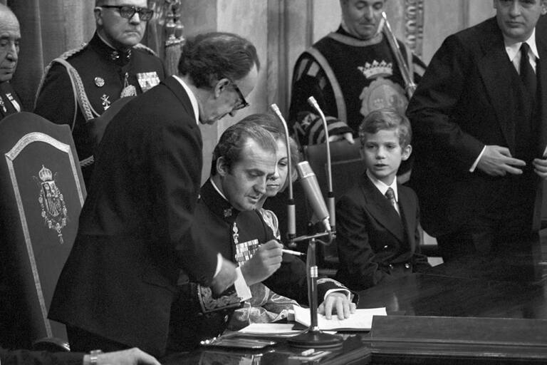 La Vida Del Rey Juan Carlos En Fotos La Nacion