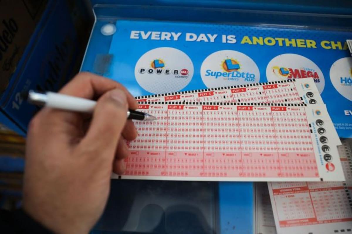 Cuál Es El Número De La Mala Suerte En Powerball Y Mega Millions Y Por
