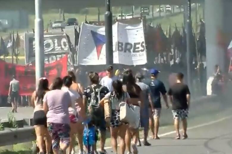 Tras Una Mañana De Caos En El Tránsito Los Piqueteros Levantan Los